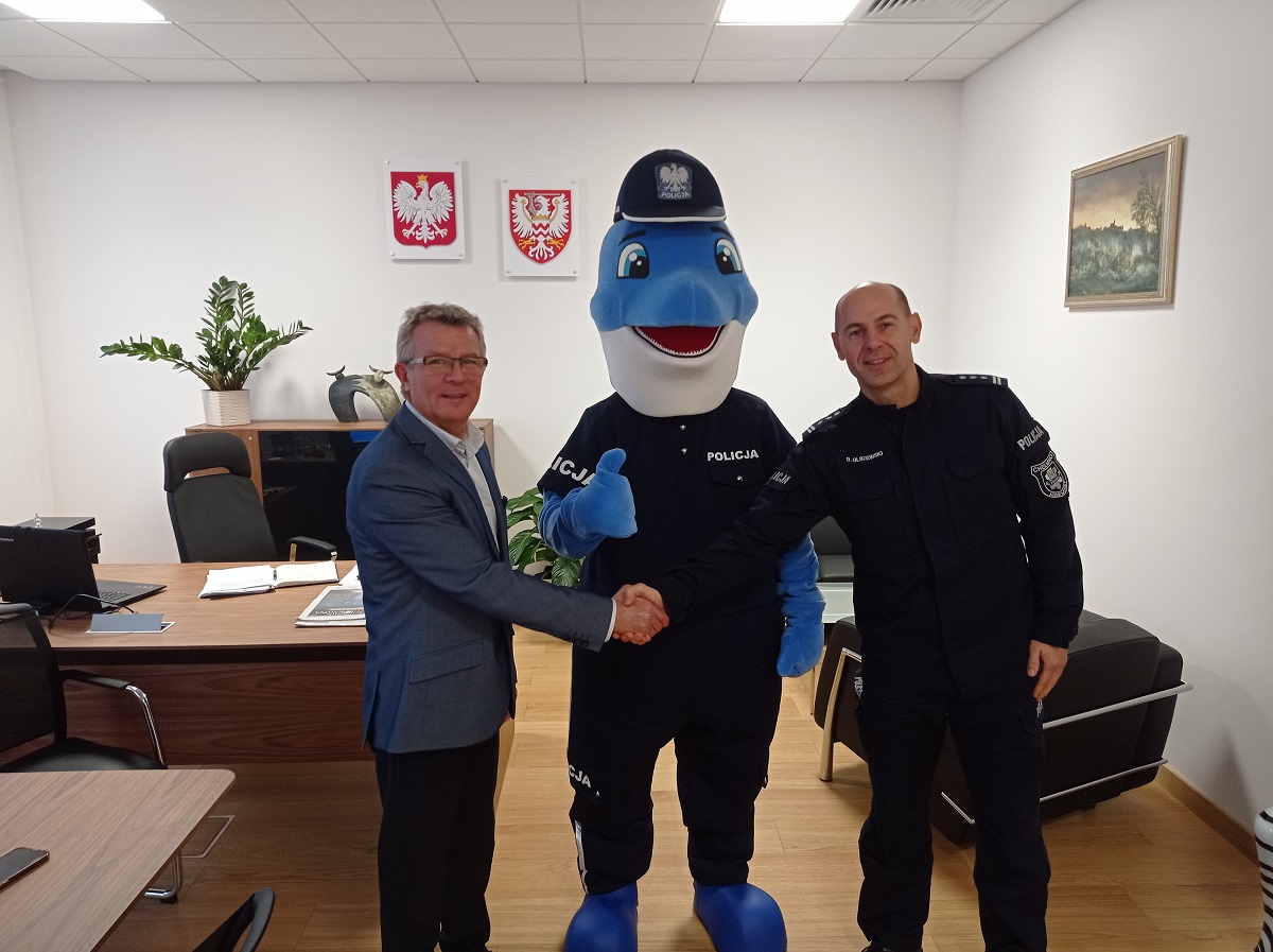 Polfin zasilił szeregi chełmińskiej Policji - Wiadomości - KPP w Chełmnie